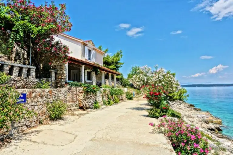 Day-Tripper’s Guide to Solta Croatia - Best Croatian Island Experience!