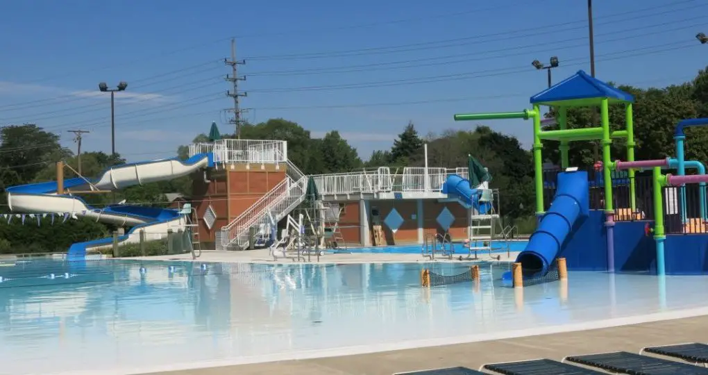 Best Splash Pads and Public Pools in Chicago and Suburbs