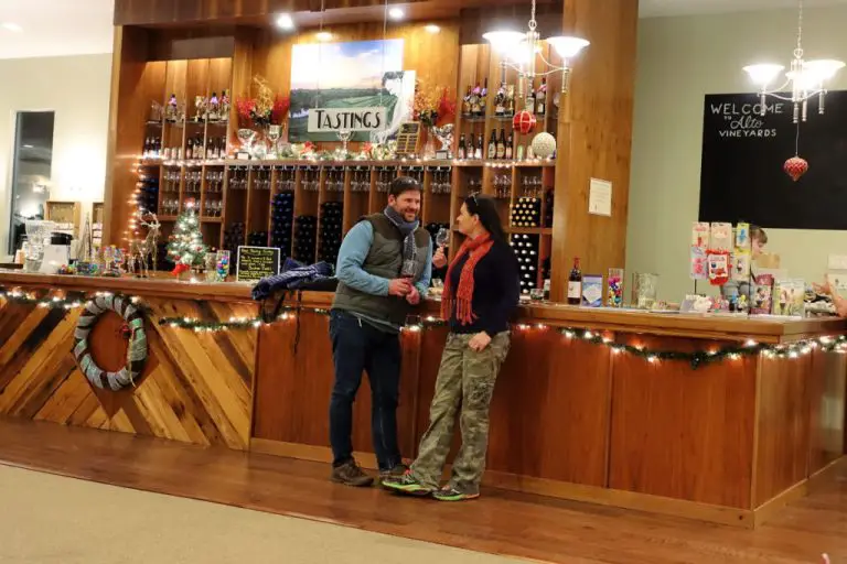 5 Must-Visit Wineries in Southern Illinois That Suprised Us