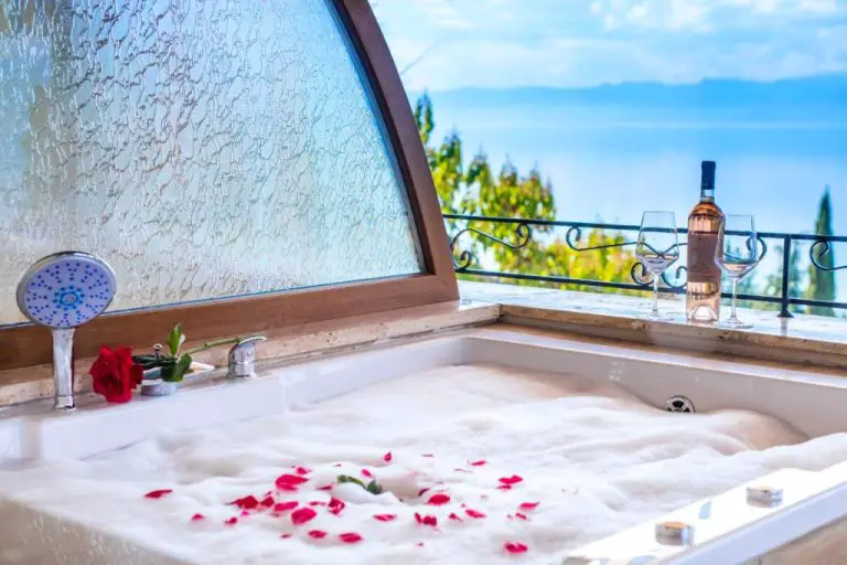 5 Lovely Ohrid Spa Hotels With Hot Tubs and Spas