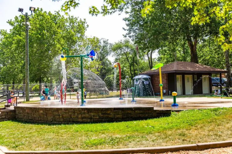Best Splash Pads and Public Pools in Chicago and Suburbs