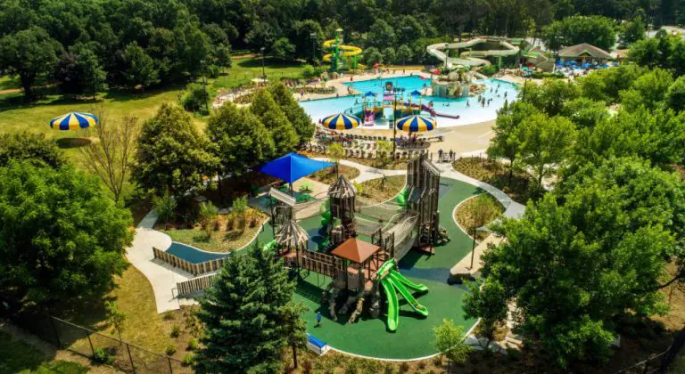 Best Splash Pads and Public Pools in Chicago and Suburbs