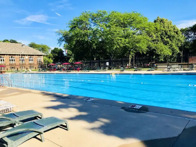 Best Splash Pads and Public Pools in Chicago and Suburbs