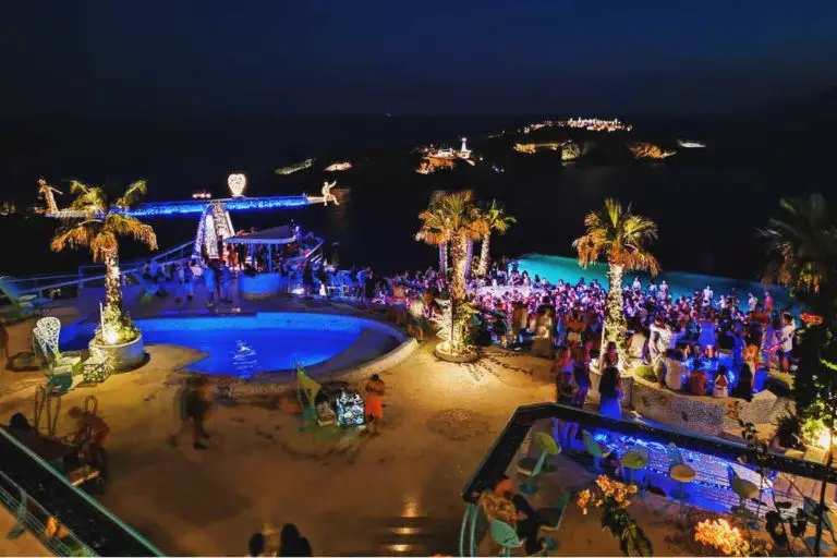These Are the Four Best Greek Islands for Nightlife - Party Time!